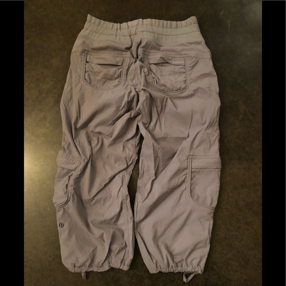 Lululemon Drawstring Capri Pants - Gem